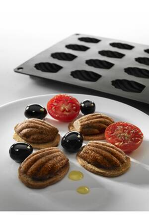 Ustensile de cuisine Lekue Moule 9 madeleines | Darty