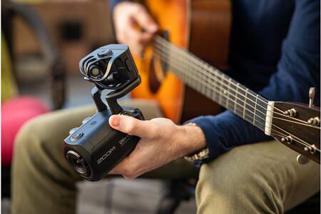 Dictaphone Zoom Q8n-4K - Enregistreur numerique audio et video 4K HDR ...