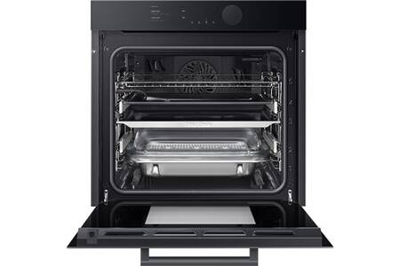 Four Samsung NV75T9979CD | Darty