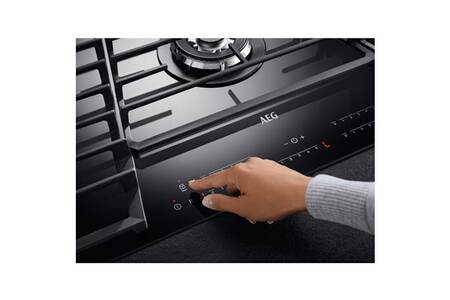 Plaque gaz Aeg HVB75450IB | Darty