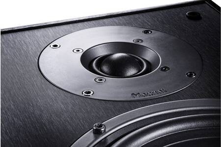 Enceinte bibliothèque Magnat. Monitor S30 Noir vendue a la paire | Darty