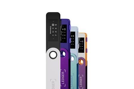 Cryptowallet Ledger Nano S Plus Retro Gaming - LD-NANO-S-PLUS-RG | Darty