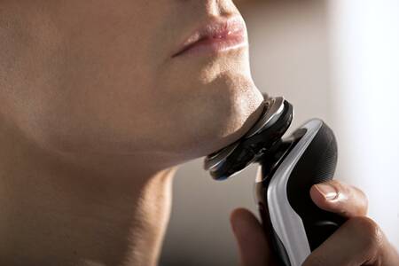 Rasoir électrique Philips S9111/32 série 9000 | Darty