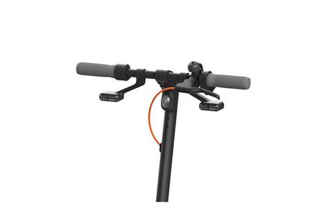 Trottinette électrique Segway NINEBOT F25i AVEC CLIGNOTANTS | Darty